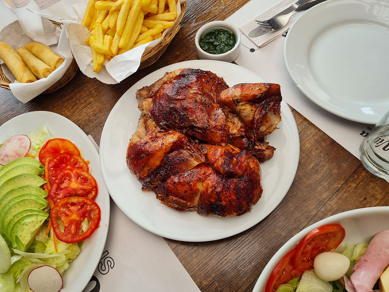 Día del Pollo a la Brasa: Conoce la propuesta de Villa Chicken en esta ...